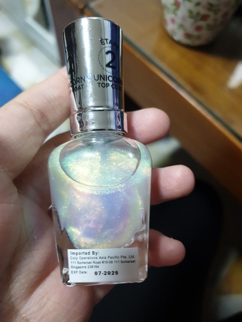 Sally Hansen top coat in Unicorn, Beauty & Personal Care, Hands & Nails ...