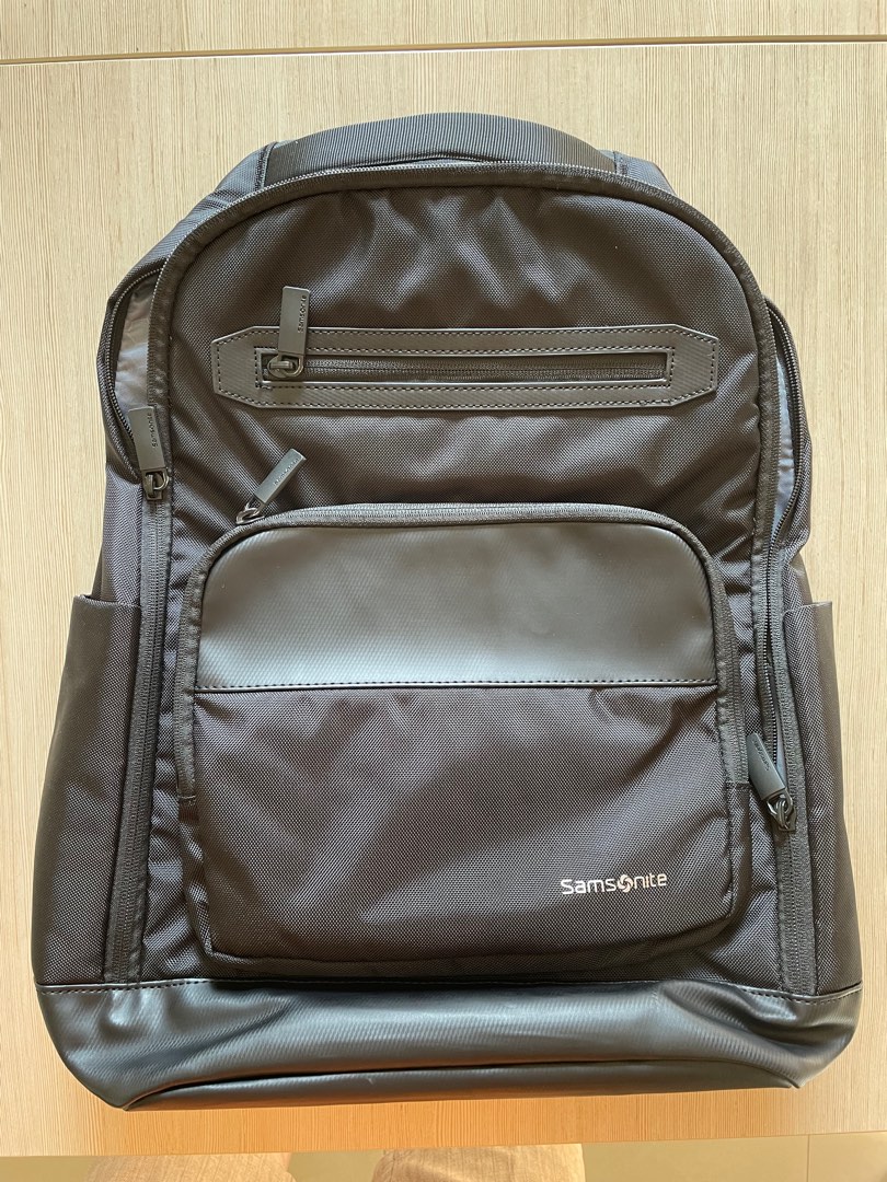 Samsonite Backpack, Men's Fashion, Bags, Backpacks on Carousell