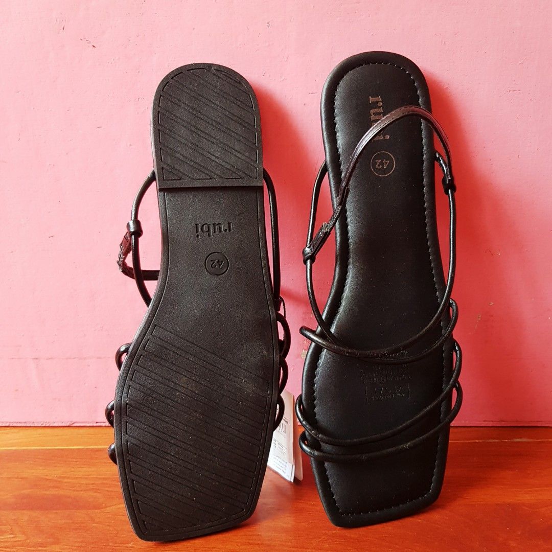Sandals (Rubi brand from AUS), Women's Fashion, Footwear, Flats ...