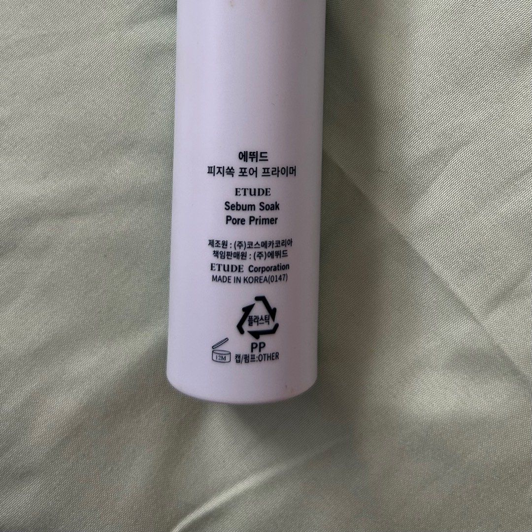 Sebum Soak Pore Primer, Beauty & Personal Care, Face, Makeup on Carousell