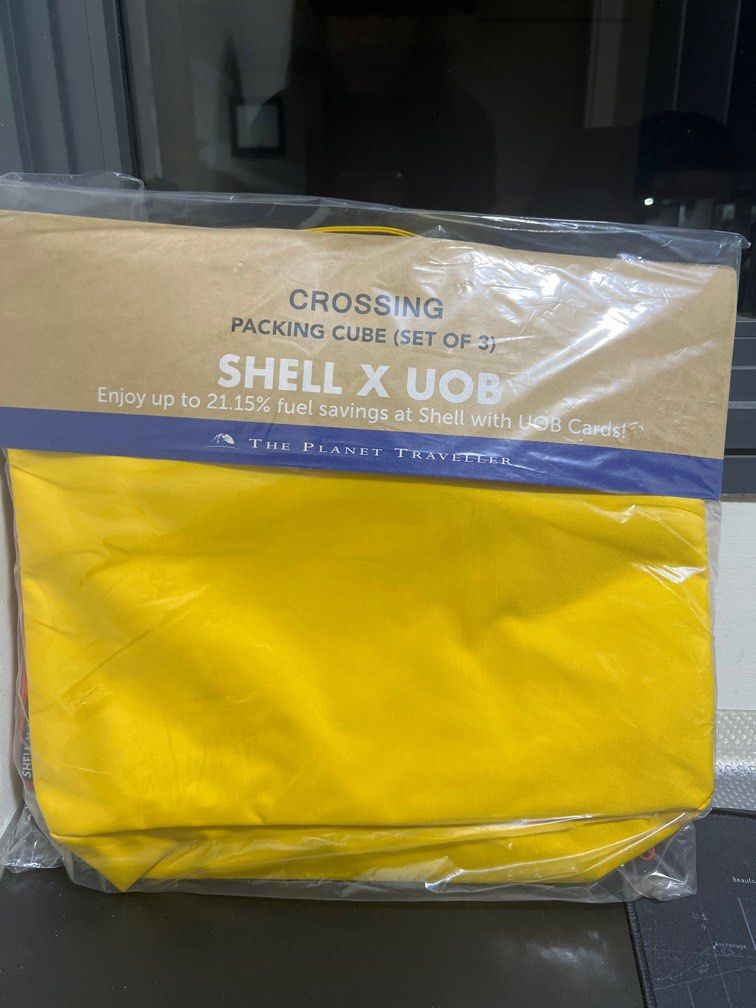 Shell uob 3 pcs travel organiser, Furniture & Home Living, Bedding ...