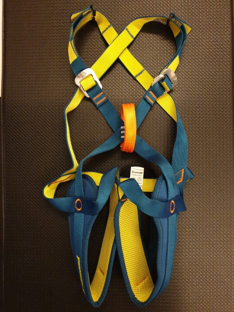 Simond Full Body Climbing Harness Spider Kid, Sports Equipment, Other ...