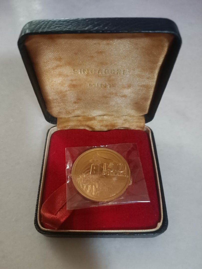 Singapore Lighthouse 150th Anniversary Commerative Old Gold Coin ...