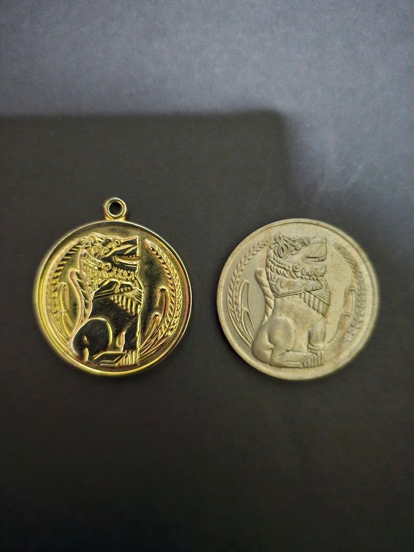 Singapore Stylised Lion Medallion coin 程式化狮形, Hobbies & Toys ...
