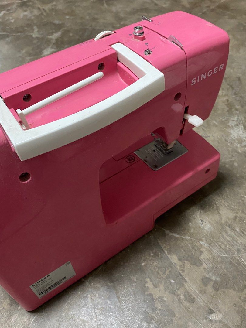 Singer 3223 Sewing Machine (23 stitches), TV & Home Appliances, Other ...