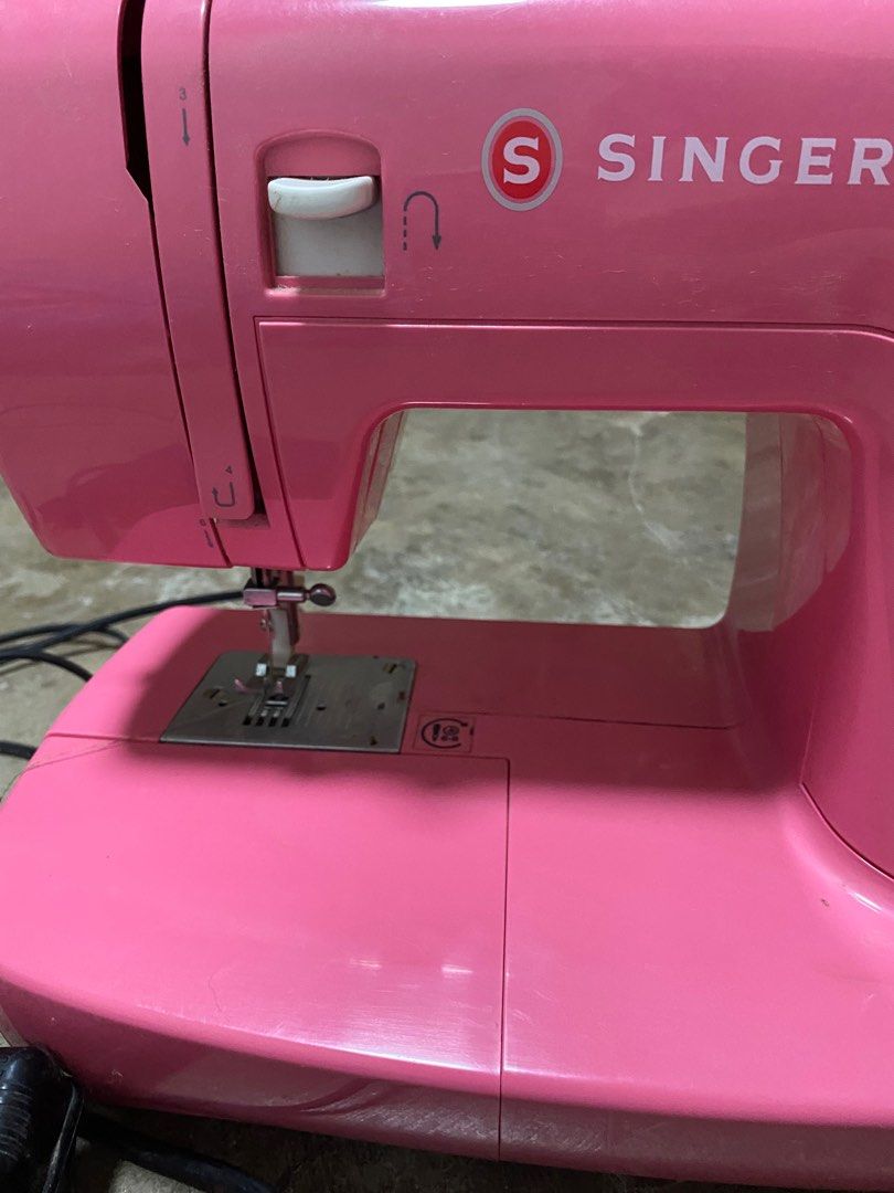 Singer 3223 Sewing Machine (23 stitches), TV & Home Appliances, Other ...
