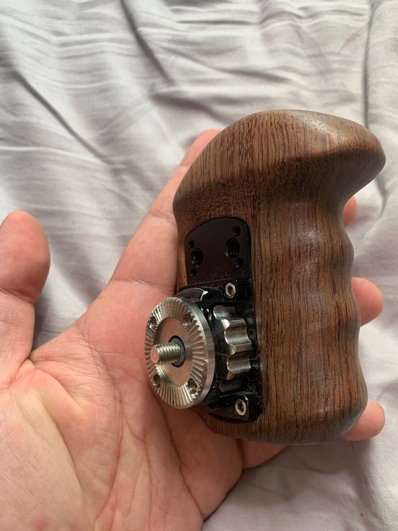 Smallrig Wooden Left Side Grip 1891B, Photography, Photography Accessories, Other Photography ...