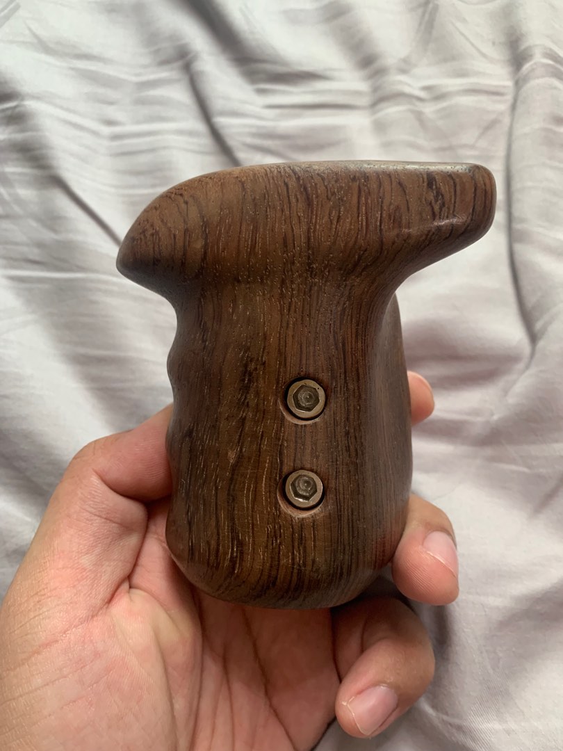 Smallrig Wooden Left Side Grip 1891B, Photography, Photography Accessories, Other Photography ...