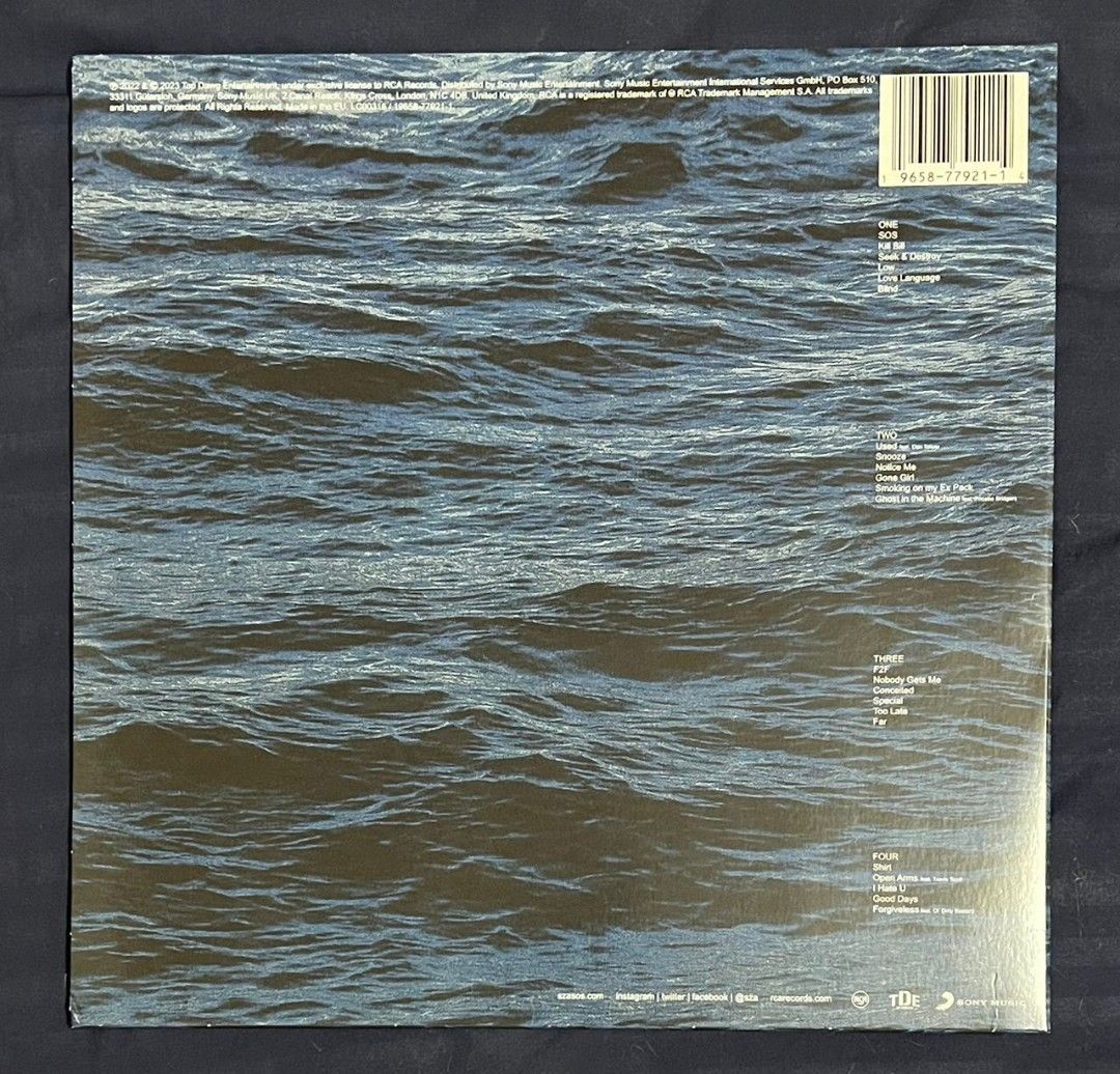 SZA SOS LP, Hobbies & Toys, Music & Media, Vinyls on Carousell