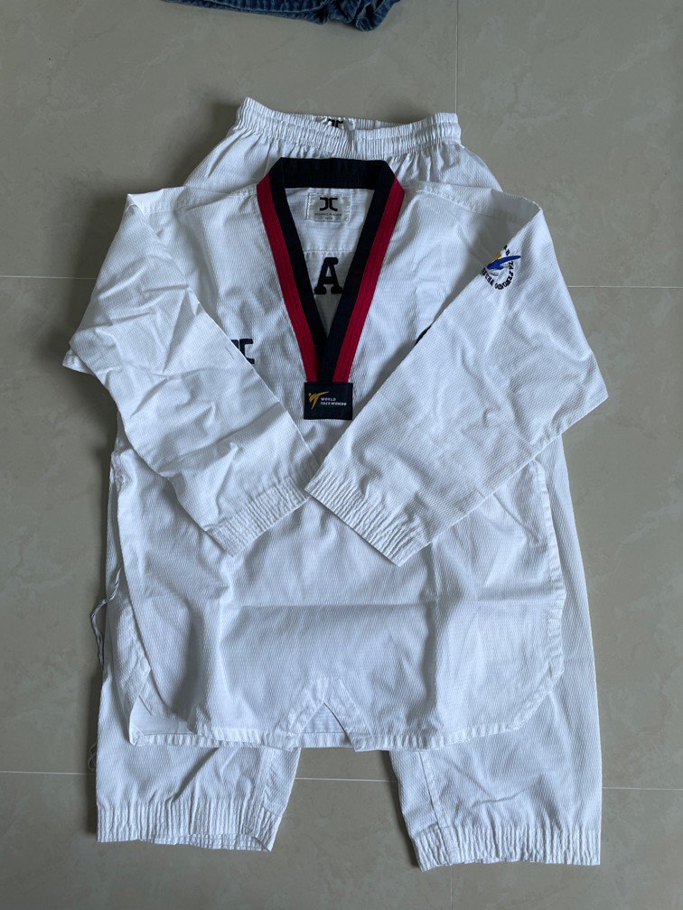 taekwondo poom belt uniform, Sports Equipment, Other Sports Equipment and Supplies on Carousell