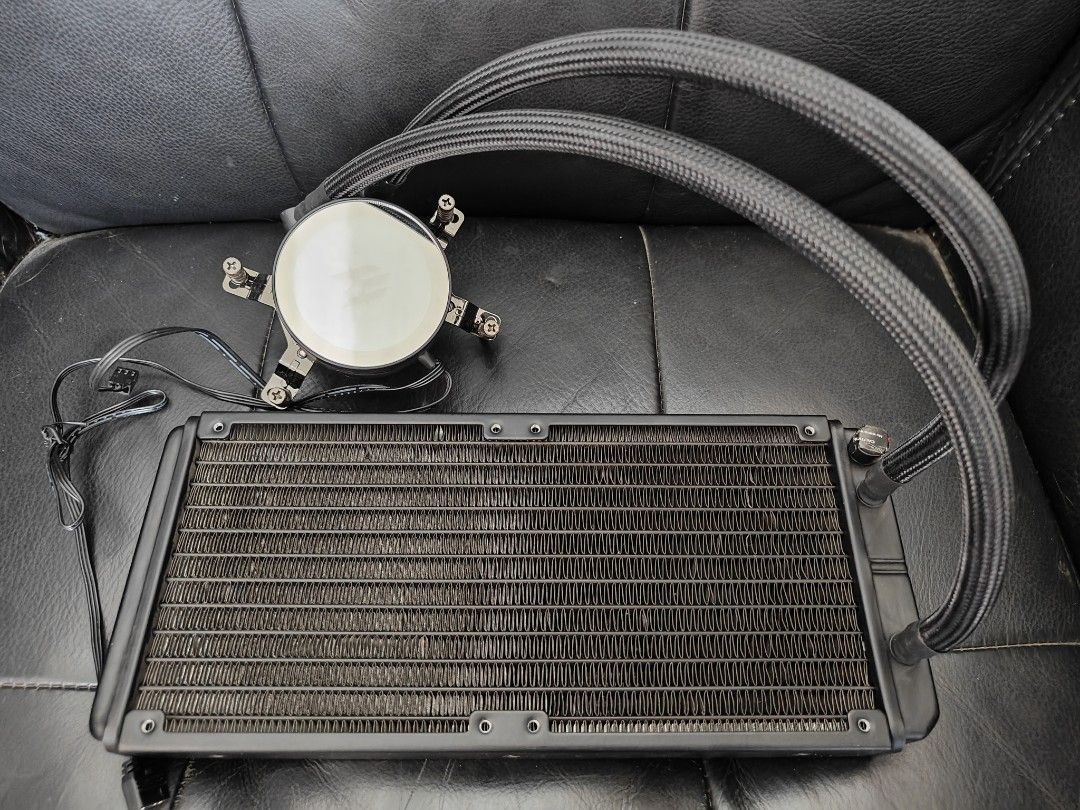 Tecware Forge M2 ARGB Case + MIRAGE AIO, Computers & Tech, Parts ...