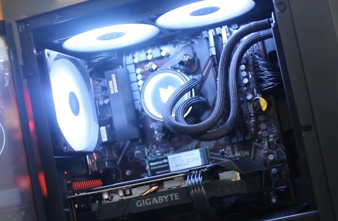 Tecware Forge M2 ARGB Case + MIRAGE AIO, Computers & Tech, Parts ...