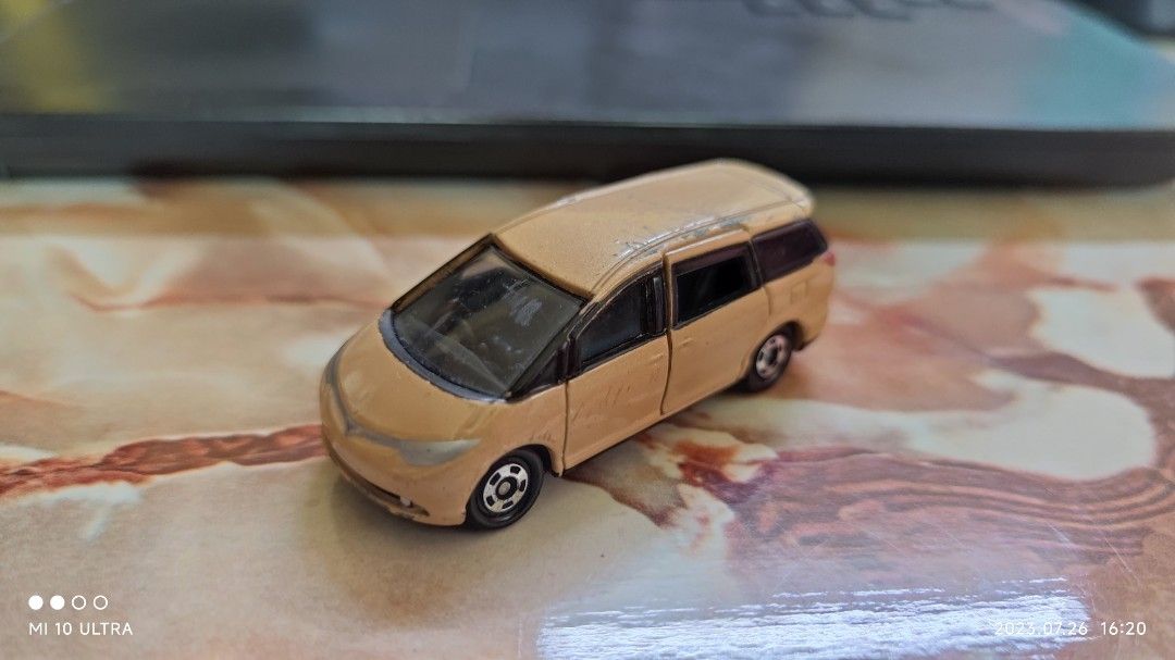 tomica 1/64 toyota estima mpv suv takara tomy, Hobbies & Toys, Toys ...