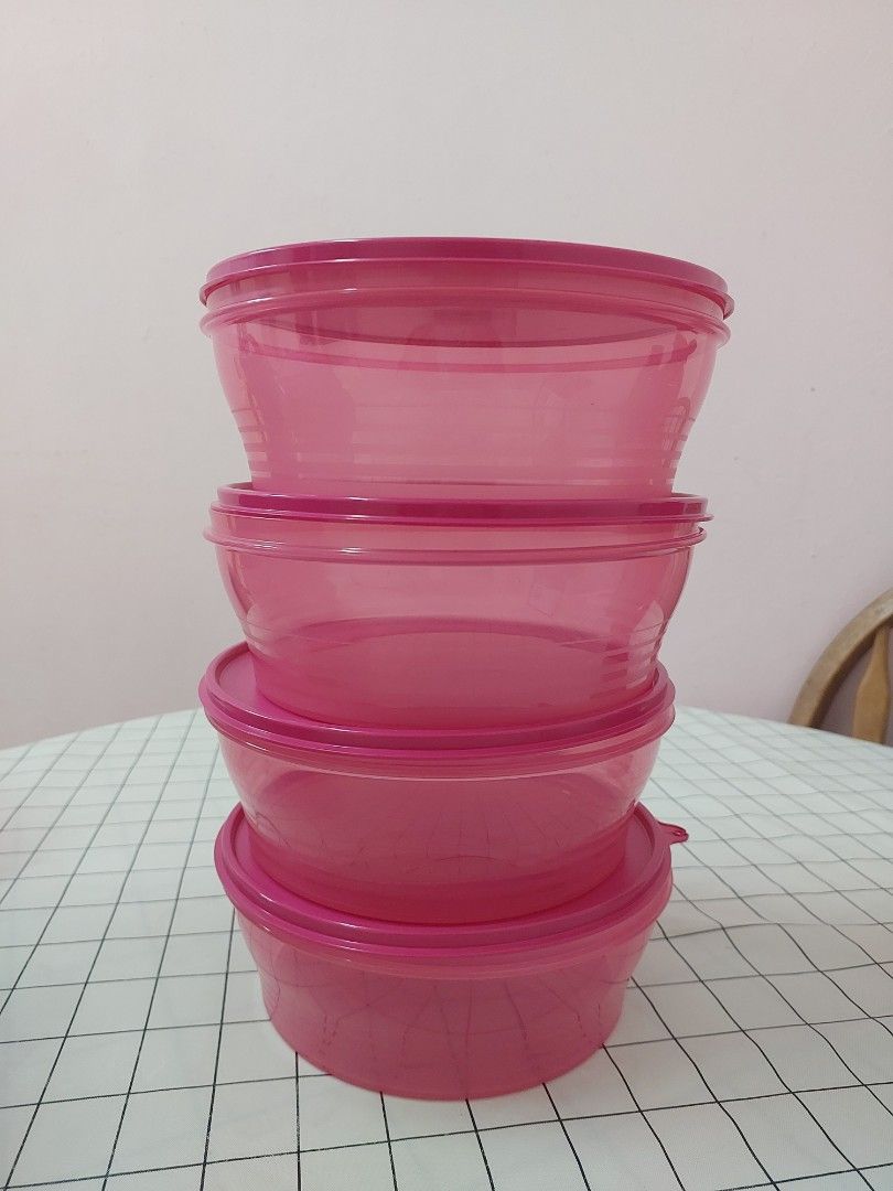 Tupperware big wonders set, Furniture & Home Living, Kitchenware ...