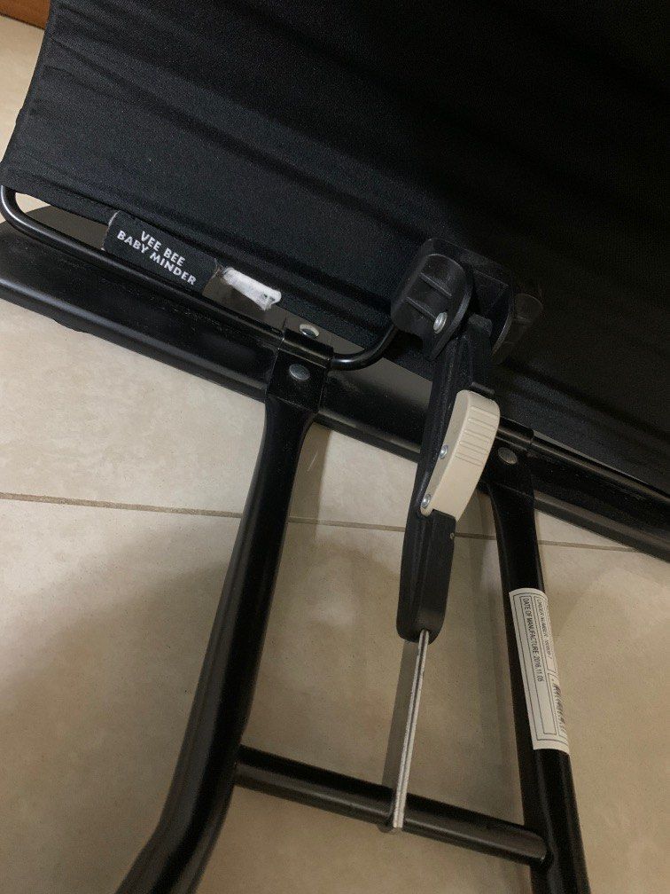 Vee Bee Baby Bouncer, Babies & Kids, Infant Playtime on Carousell