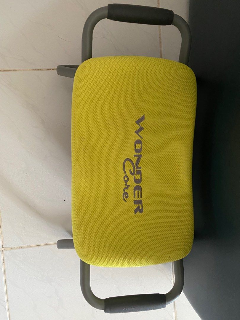 WonderCore Rock N Fit Vibration Shaper, Sports Equipment, Exercise ...