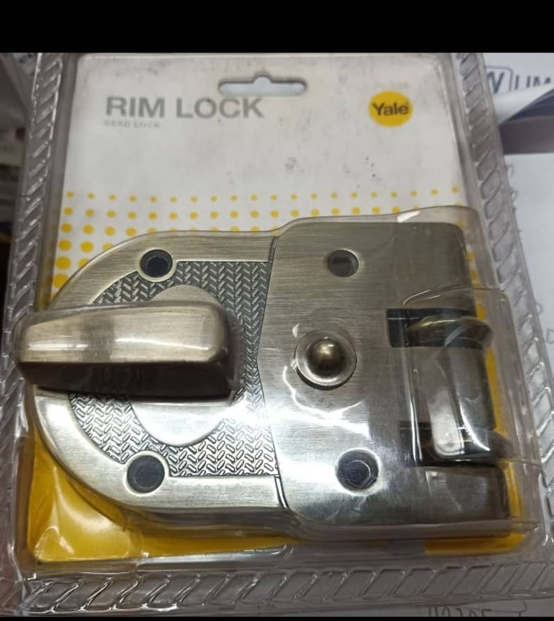 YALE RIMLOCK RIM LOCK DEADLOCK WITH AUTO LOCKING FEATURE WHEN DOOR ...