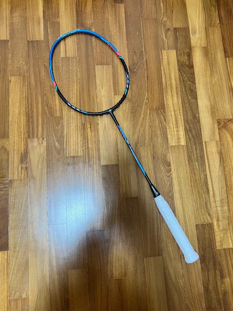Yosen Badminton Racket, Sports Equipment, Sports & Games, Racket & Ball ...