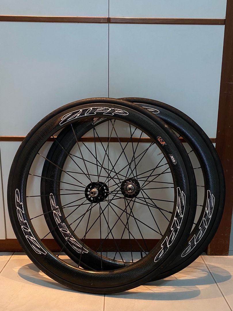 ZIPP 303 Track Wheelset, Sports Equipment, Bicycles & Parts, Parts ...