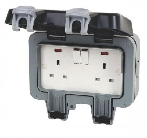 2-GANG 13A WEATHERPROOF INDOOR & OUTDOOR SOCKET, TV & Home Appliances ...