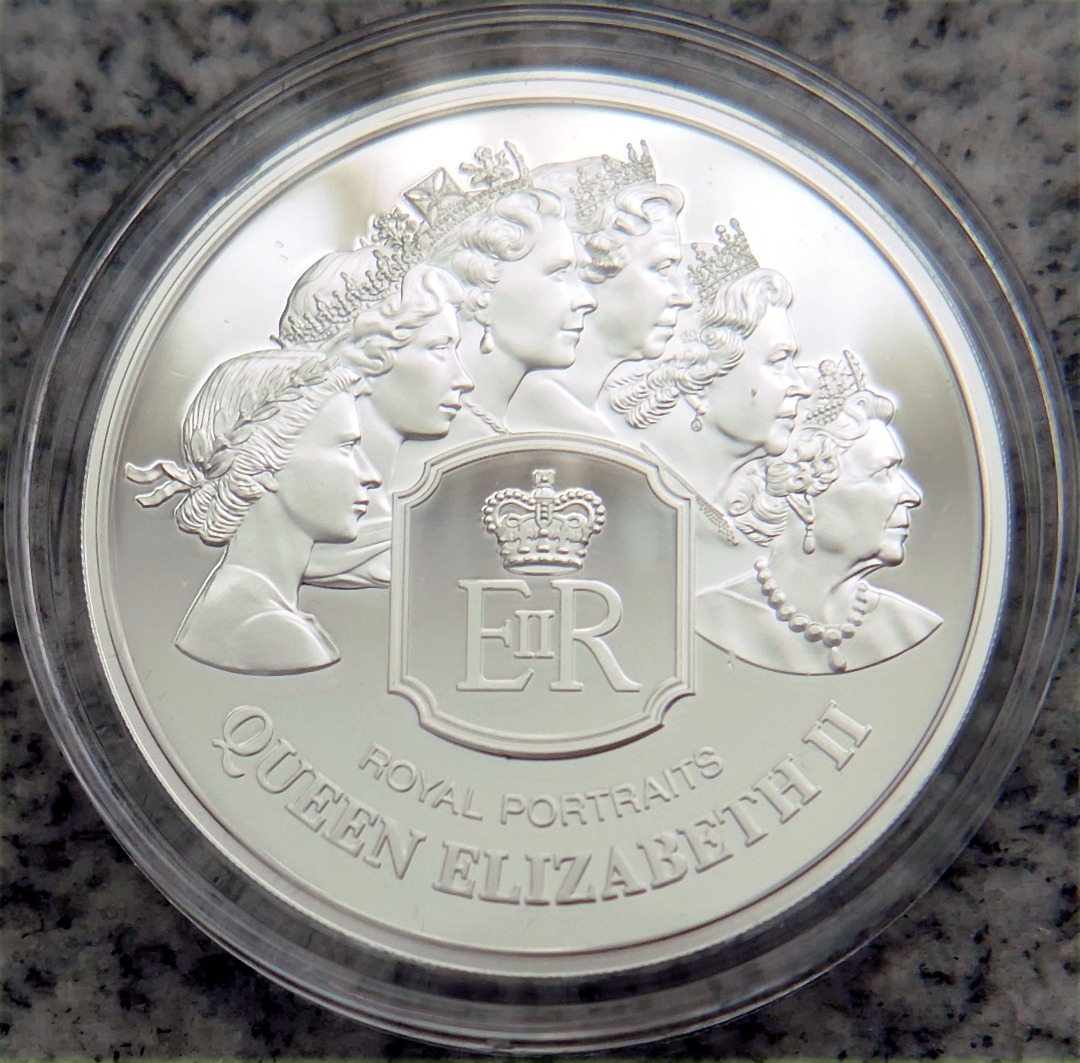 2020 Queen Elizabeth II Royal Portraits 1 oz Silver Proof Coin, 興趣及遊戲 ...