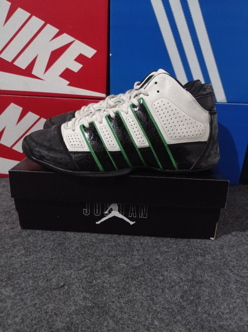 Adidas Commander Original, Fesyen Pria, Sepatu , Sneakers di Carousell