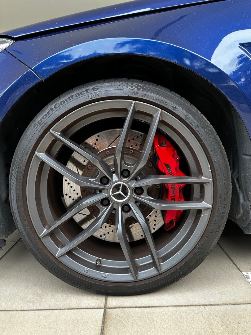 AMG 6pot 4 pot Genuine w212, Car Accessories, Accessories on Carousell