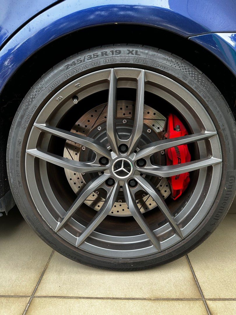 AMG 6pot 4 pot Genuine w212, Car Accessories, Accessories on Carousell