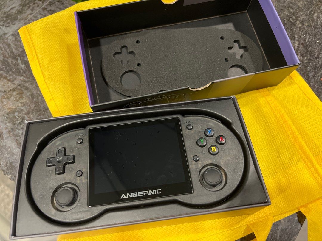 Anbernic RG353P handheld console, Video Gaming, Video Game Consoles ...