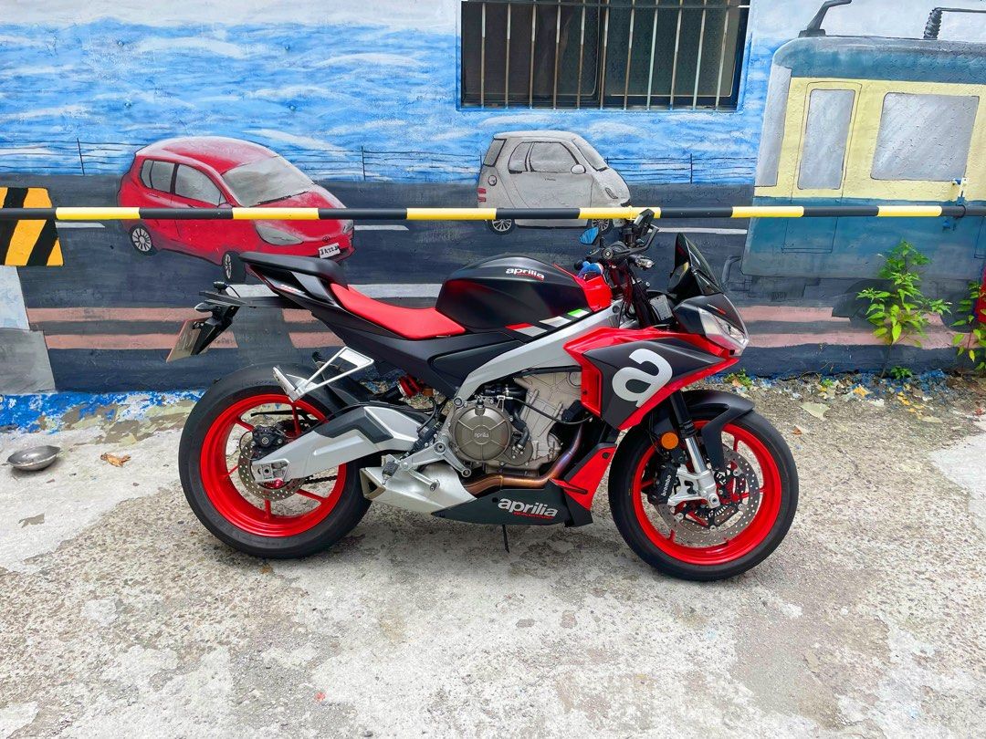 APRILIA TUONO 660 公司車, 機車, 重機在旋轉拍賣