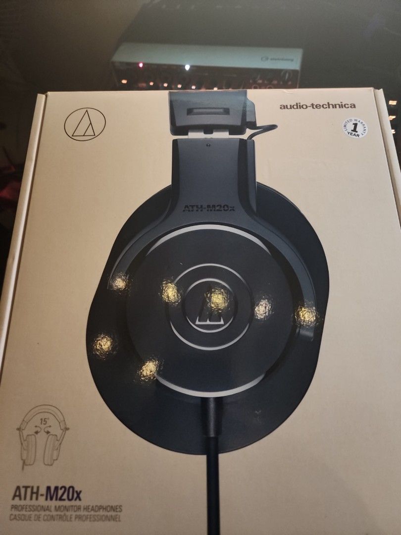 Audio Technica ATH-M20x Monitor Headphones, Audio, Headphones & Headsets on Carousell