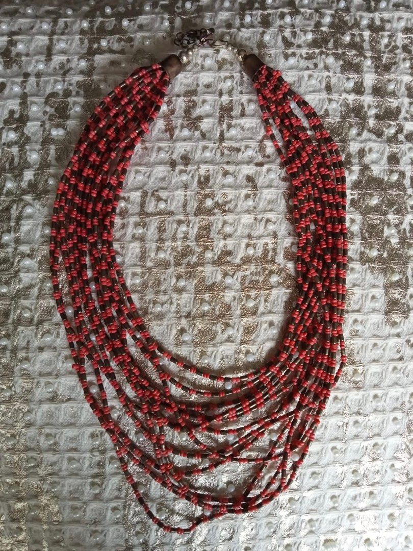 Beautiful necklaces, Women's Fashion, Jewelry & Organisers, Necklaces on Carousell