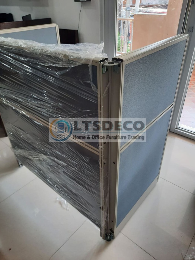 BRAND NEW CUSTOM MADE HIGH PANEL DIVIDER OFFICE FURNITURE AND PARTITION ...