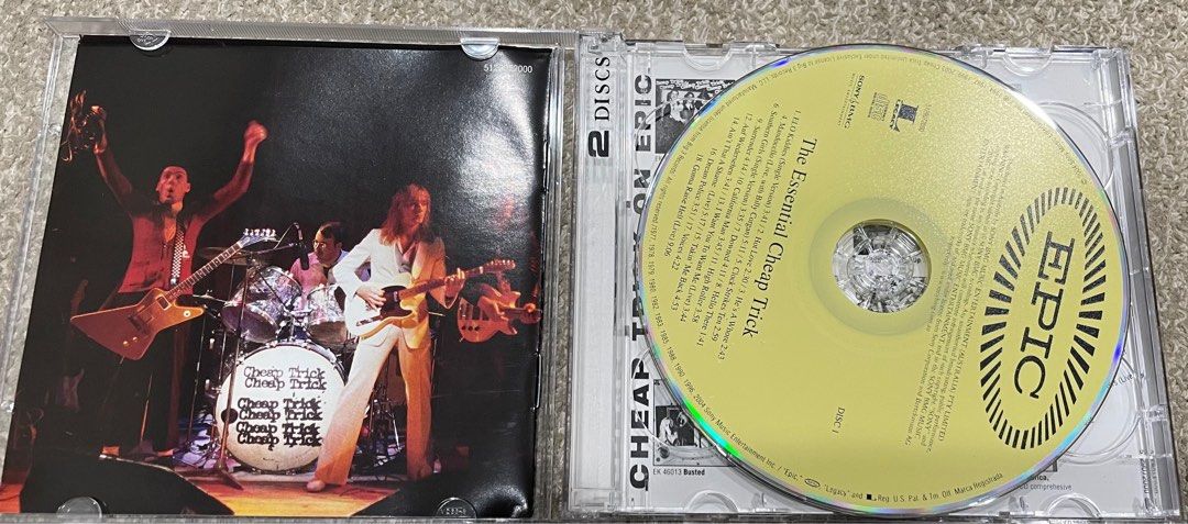 CD: rock - The Essential Cheap Trick 2 CDs, 36 tracks Greatest Hits ...