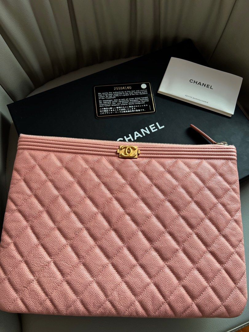 Chanel boy pouch GHW in dusty pink color, Women's Fashion, Bags ...