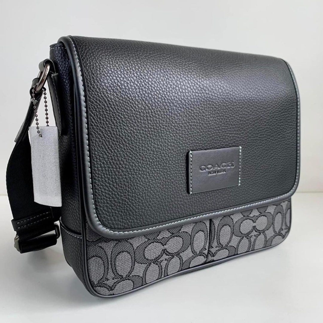 Coach Sprint Map Bag in Signature Jacquard (black), Men's Fashion, Bags ...