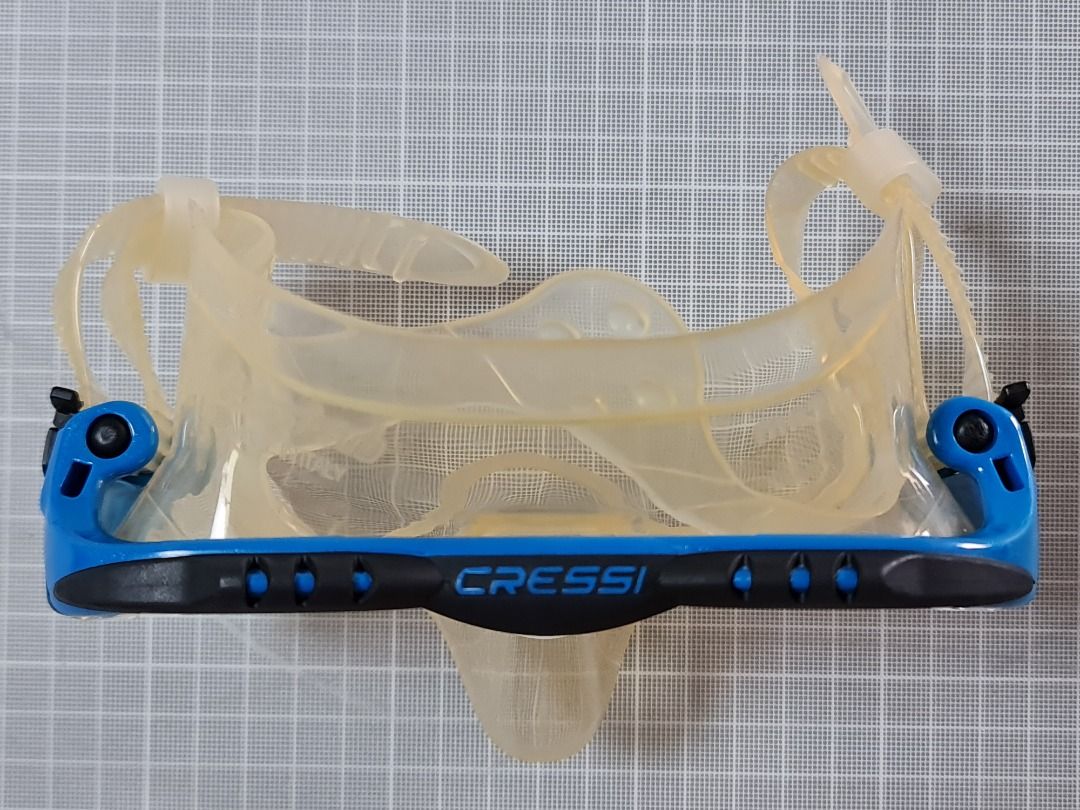 Cressi Matrix Scuba Diving Mask, Sports Equipment, Sports & Games, Water Sports on Carousell