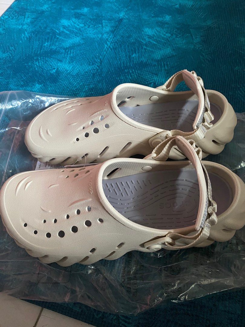 Crocs echo clog “Stucco”, Women's Fashion, Footwear, Flipflops and Slides on Carousell