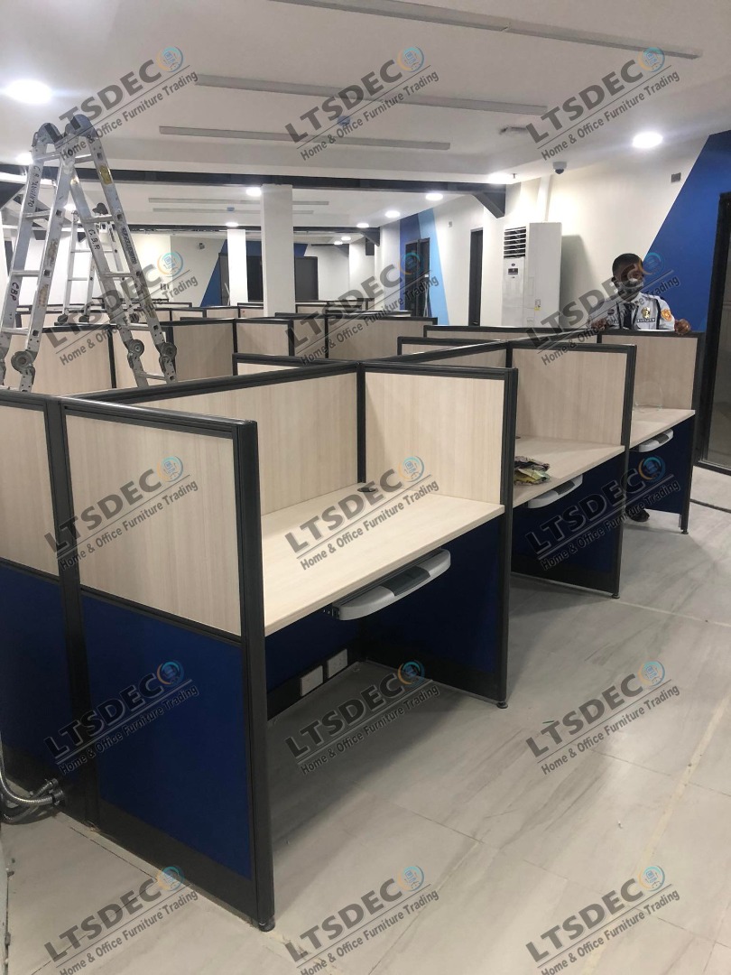 CUSTOM MADE BRAND NEW MODULAR PARTITION OFFICE FURNITURE AND PARTITION ...