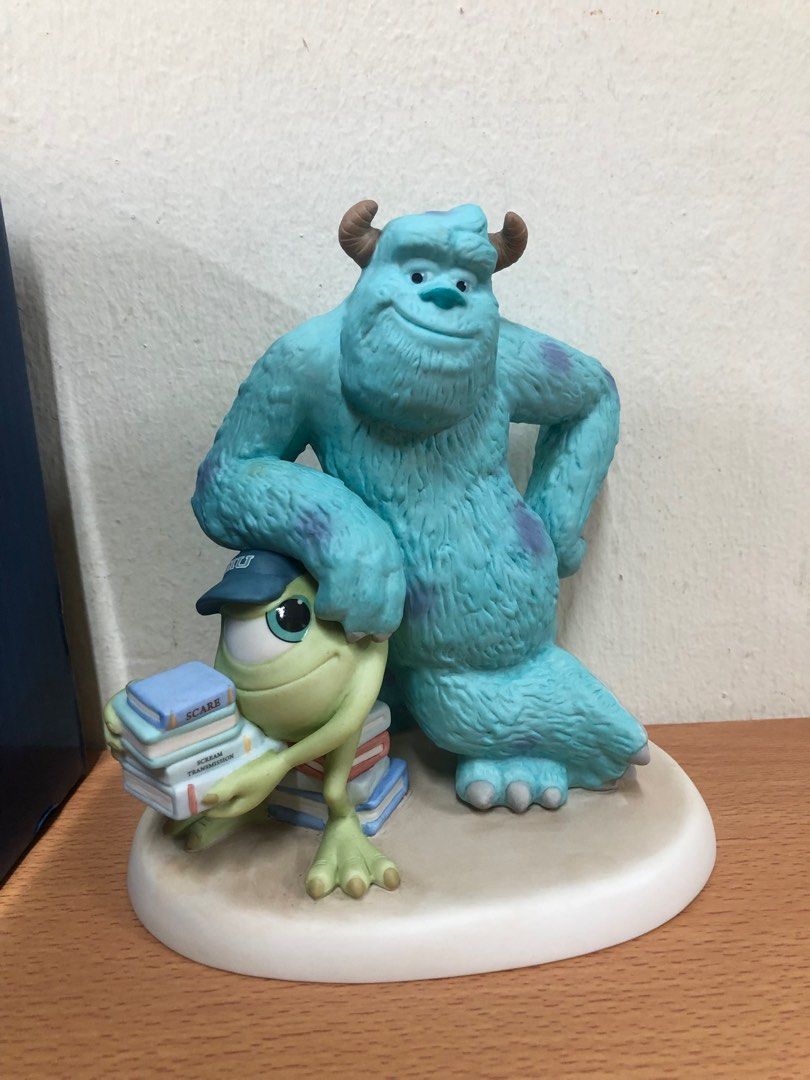 Disney “Lean On Me”, Hobbies & Toys, Toys & Games on Carousell