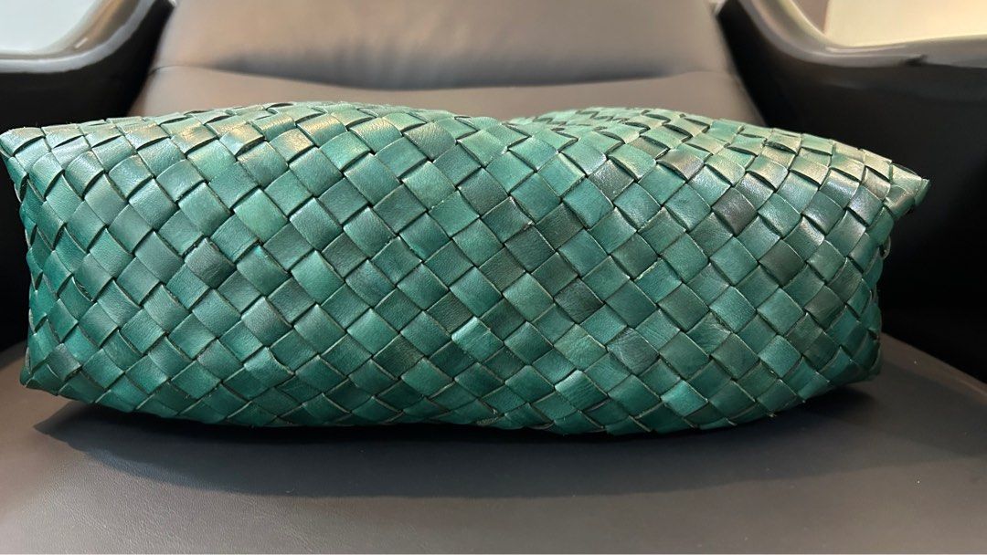 Dragon Diffusion Santa Rosa, Luxury, Bags & Wallets on Carousell