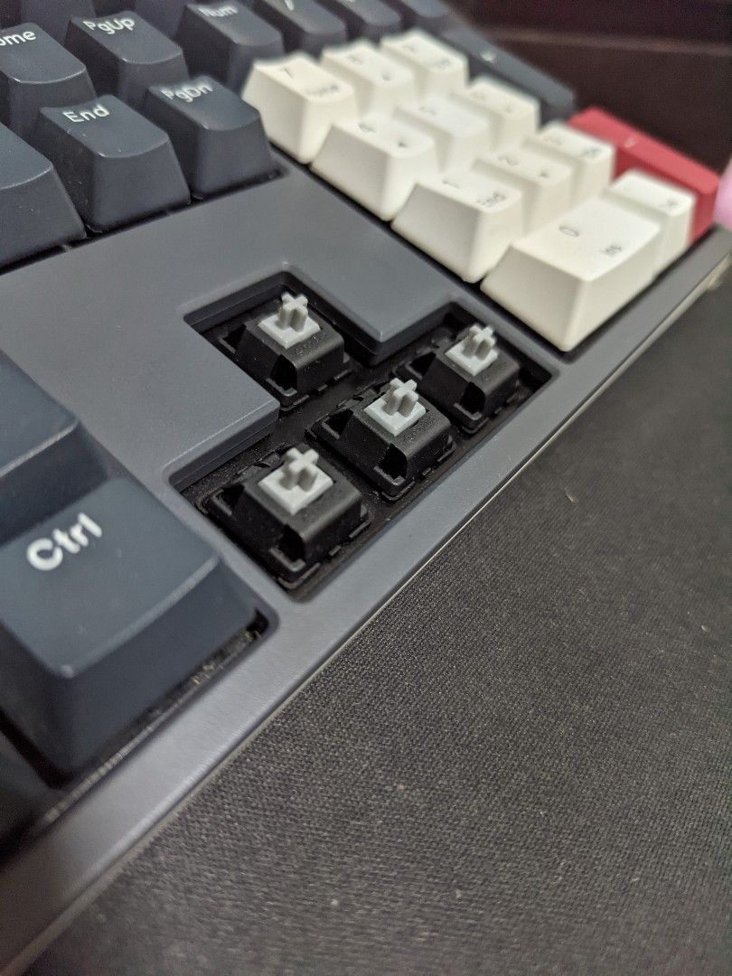 Ducky One 2 Tuxedo Edition Mechanical keyboard, Computers & Tech, Parts ...