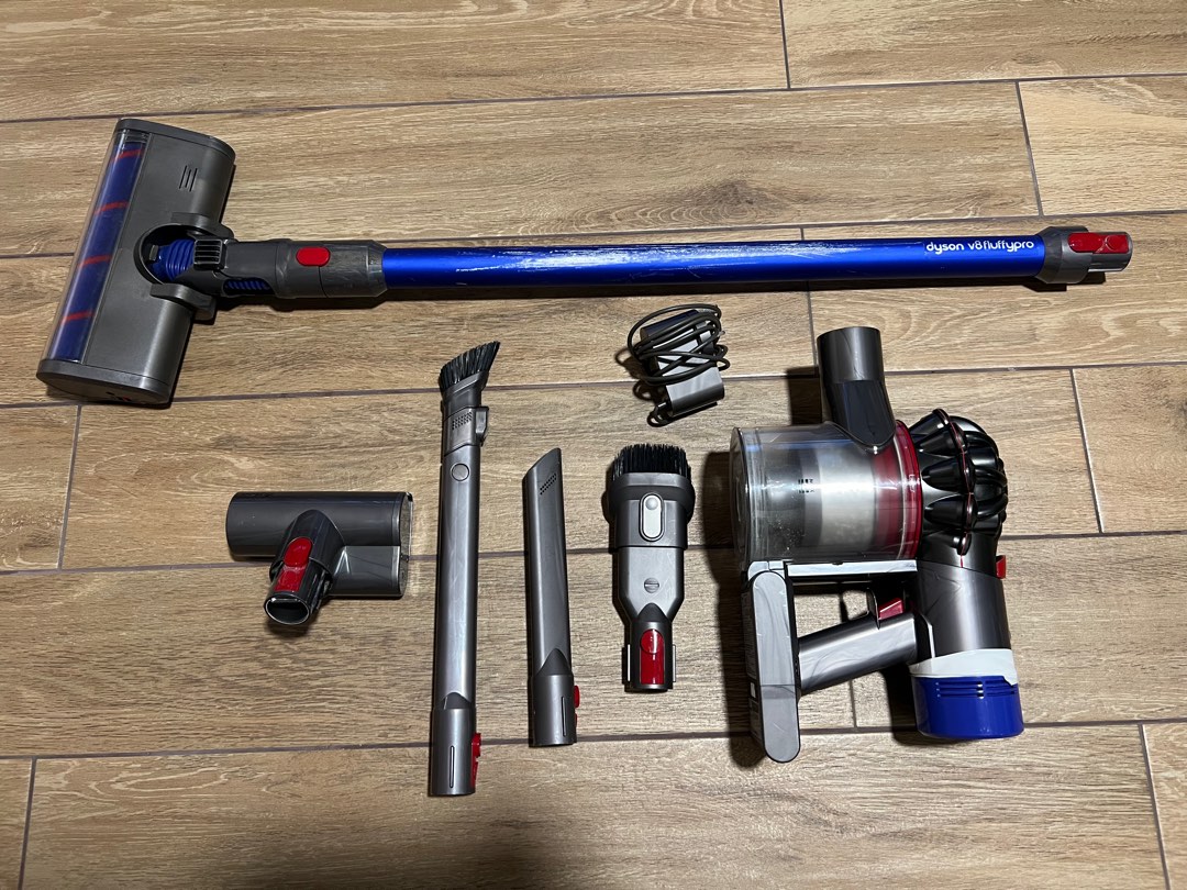 Dyson V8 Fluffy Pro, TV & Home Appliances, Vacuum Cleaner ...
