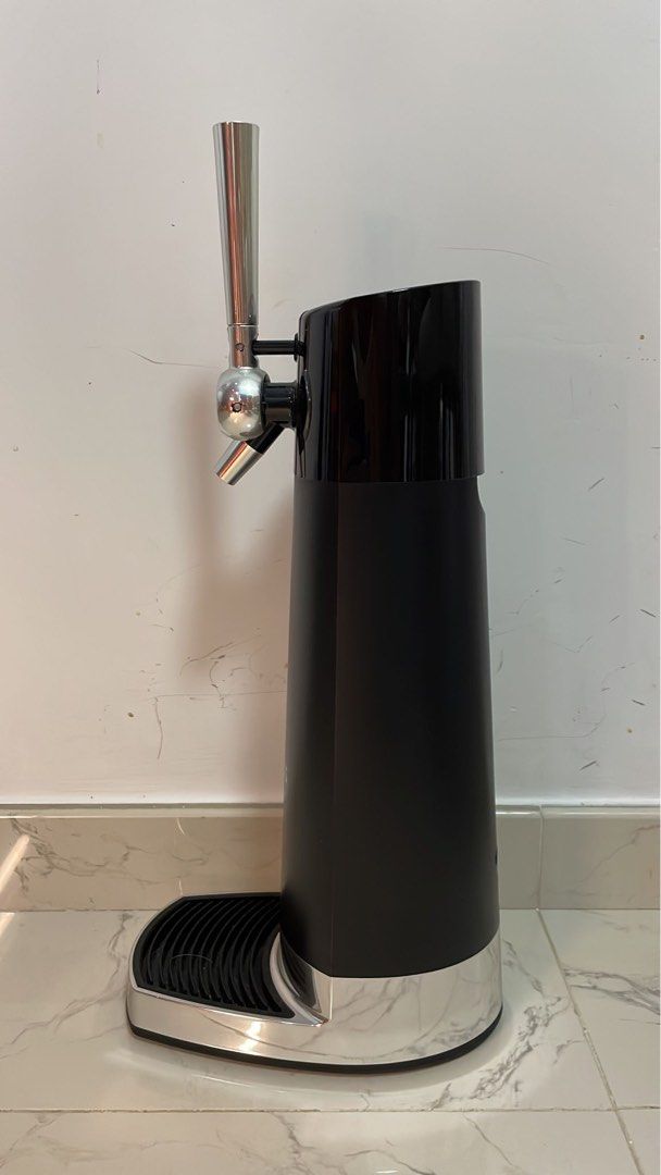 Fizzics Draft Pour 啤酒機, 家庭電器, 其他家庭電器 - Carousell