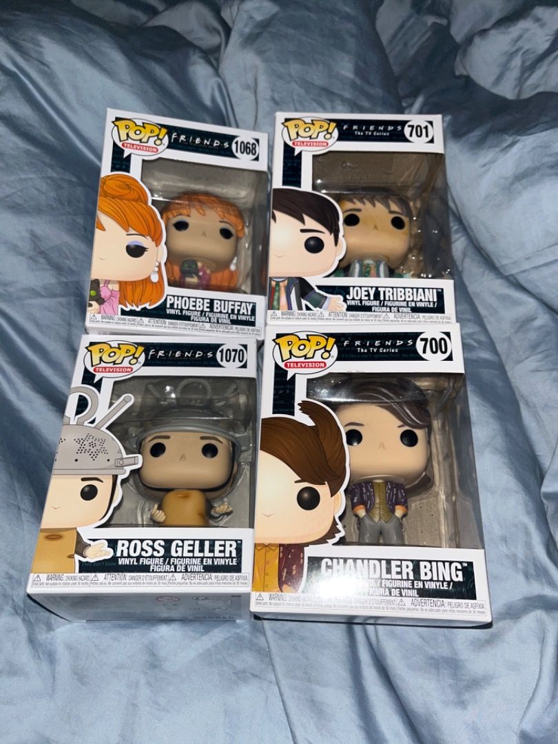Friends funko pops, Hobbies & Toys, Toys & Games on Carousell