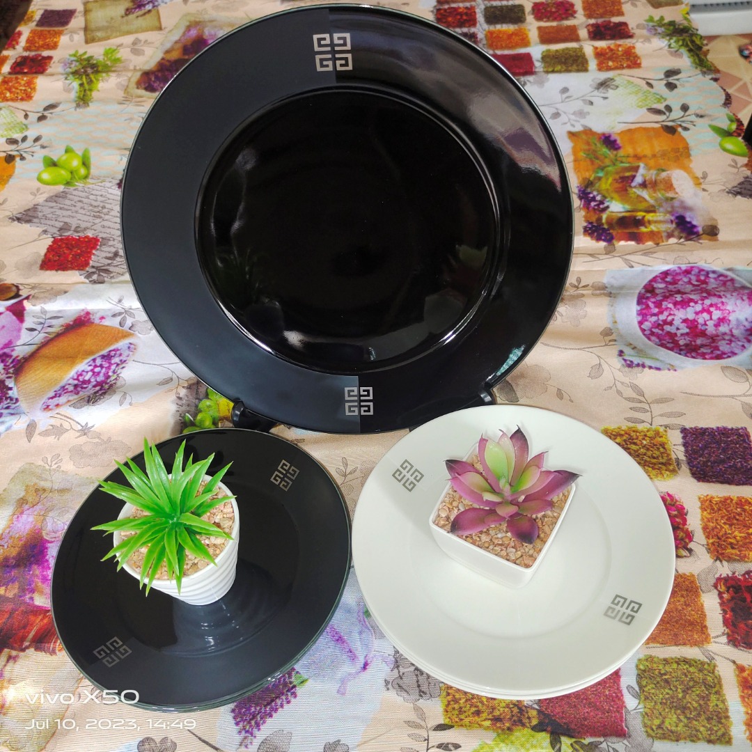 Givenchy Big and Small Round Plates Set, Furniture & Home Living ...