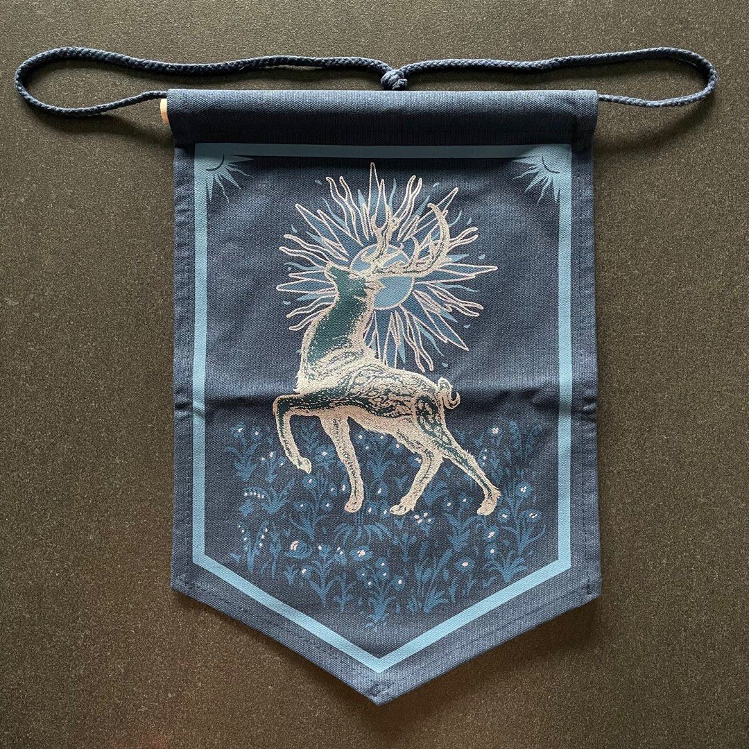 Illumicrate The Farseer Trilogy by Robin Hobb Stag Pin Banner, Hobbies ...