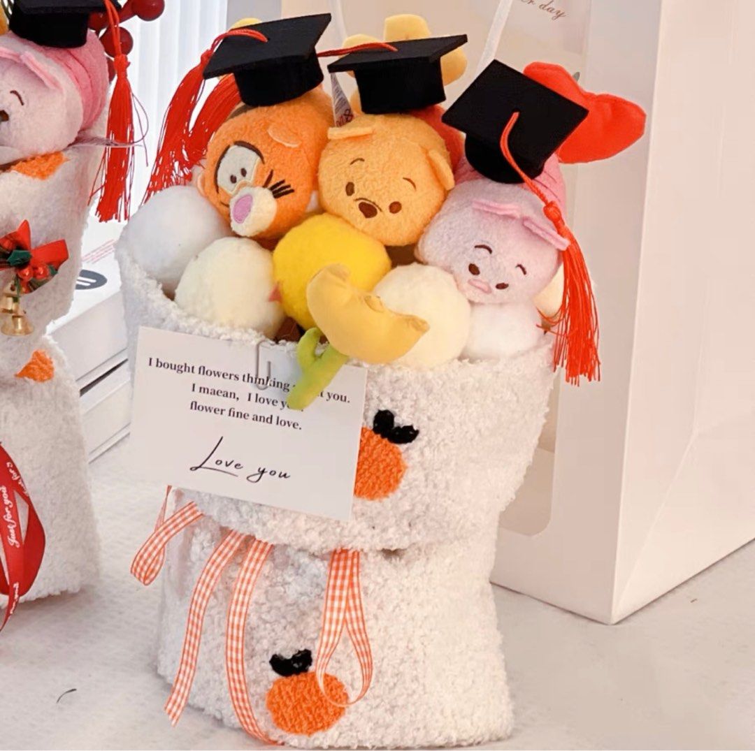 [INSTOCKS] Winnie The Pooh, Piglet & Tigger Graduation Bouquet, Hobbies ...