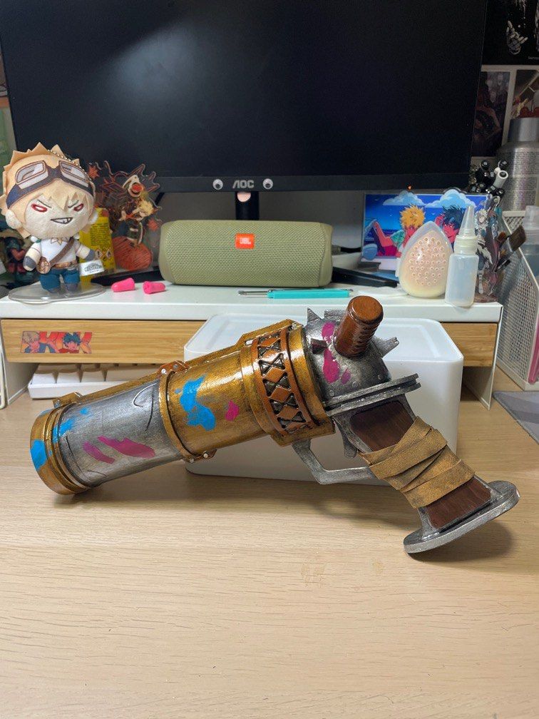 Jinx arcane league of legends gun prop cosplay, Hobbies & Toys ...