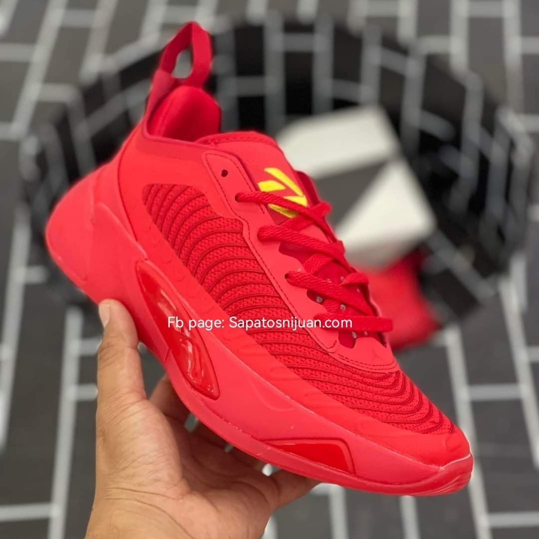 Jordan Luka 1 University red, Men's Fashion, Footwear, Sneakers on ...